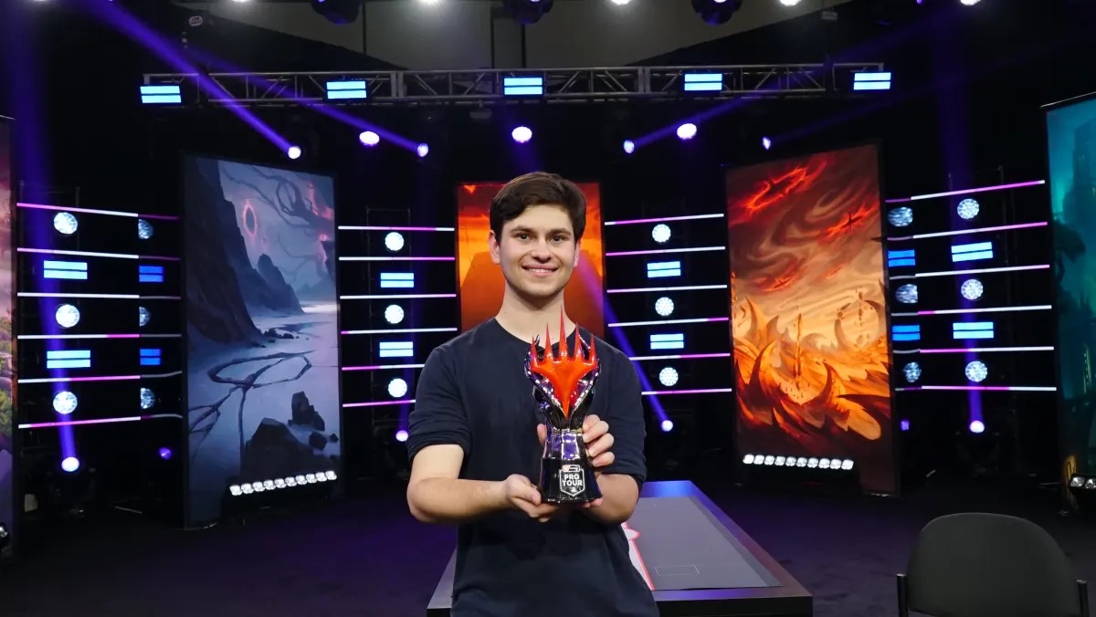 Nathan Steuer Wins Pro Tour March of the Machine